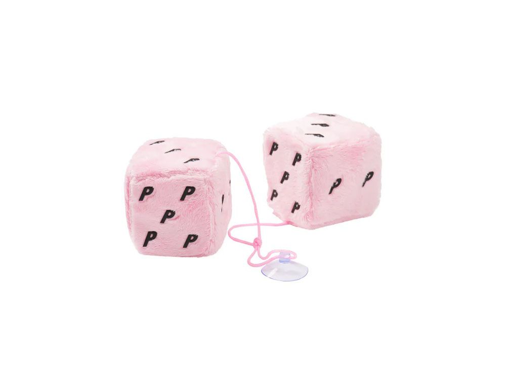 PALACE Fuzzy Hanging Dice "Pink"の新品/中古フリマ(通販)｜スニダン