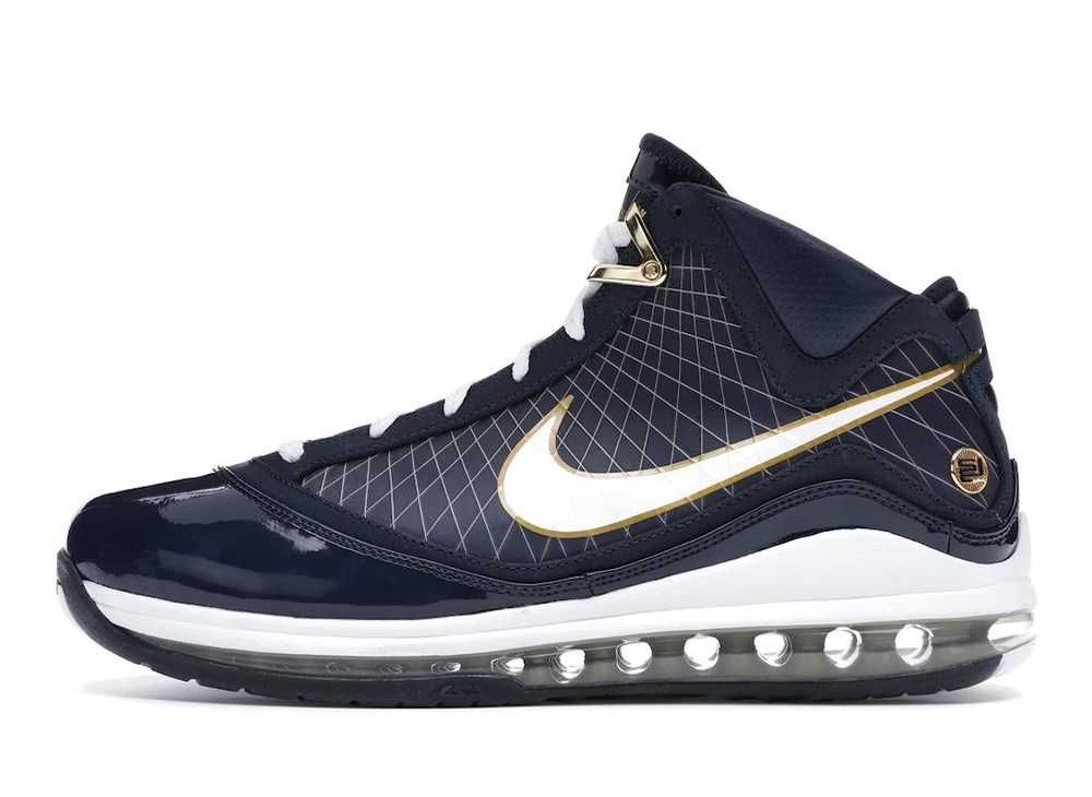 Nike Air Max LeBron 7 University Of Akron "Midnight Navy"の新品/中古フリマ(通販)｜スニダン