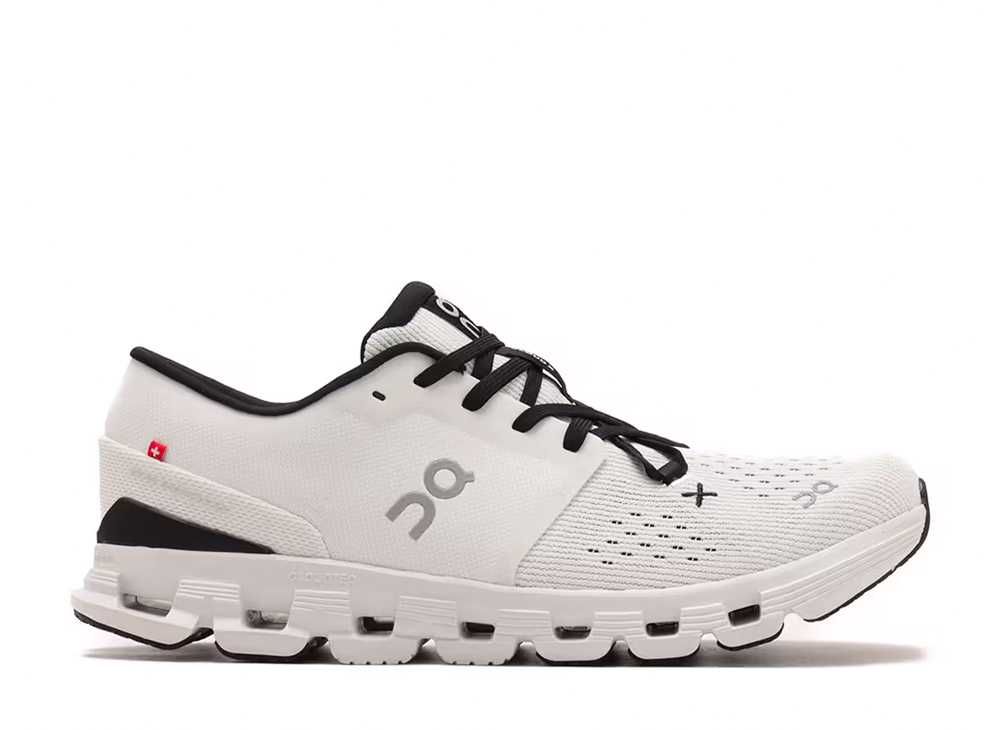 On Cloud X 4 "Ivory/Black" 3ME30040791 | SNKRDUNK