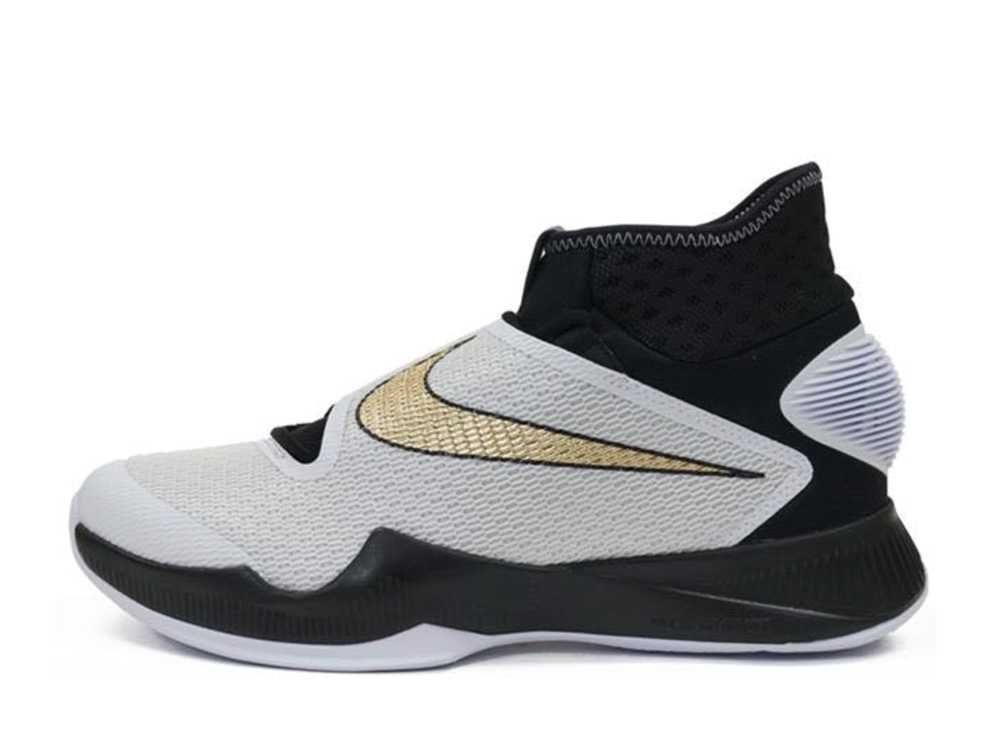 Nike Zoom Hyperrev 2016 "Black/Metallc Gold/White"の新品/中古フリマ(通販)｜スニダン