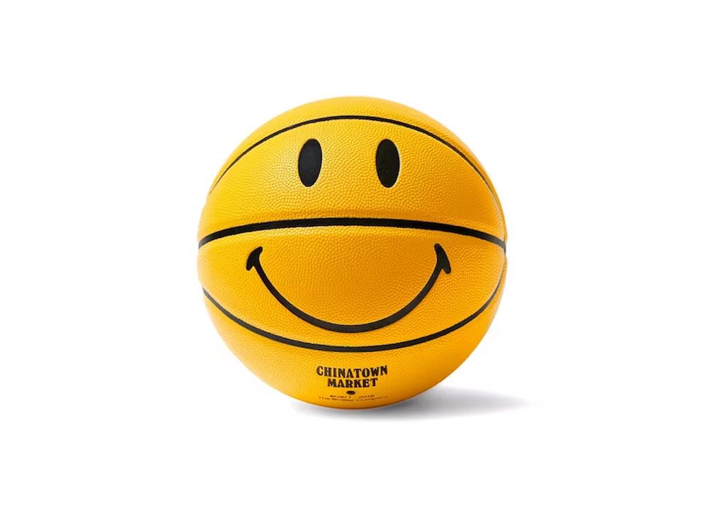 Chinatown Market Smiley Basketball "Yellow"の新品/中古フリマ(通販)｜スニダン