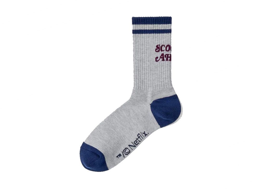 GU X Stranger Things High Ankle Socks "Gray" | SNKRDUNK