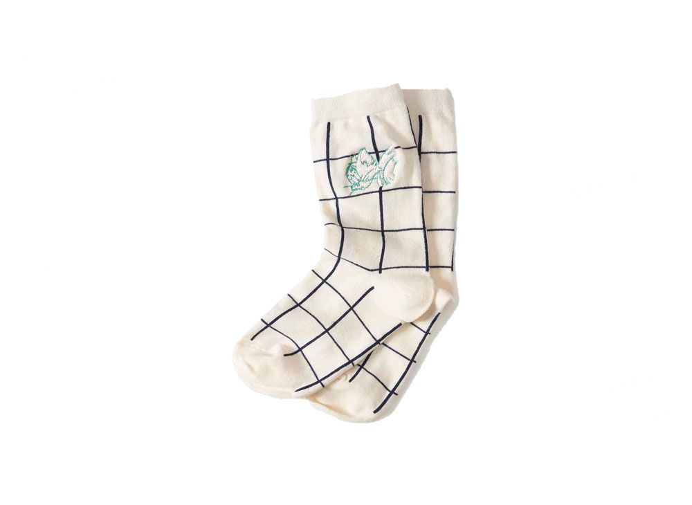 graniph x Tom and Jerry Hide And Seek Middle Socks "Ivory" | SNKRDUNK