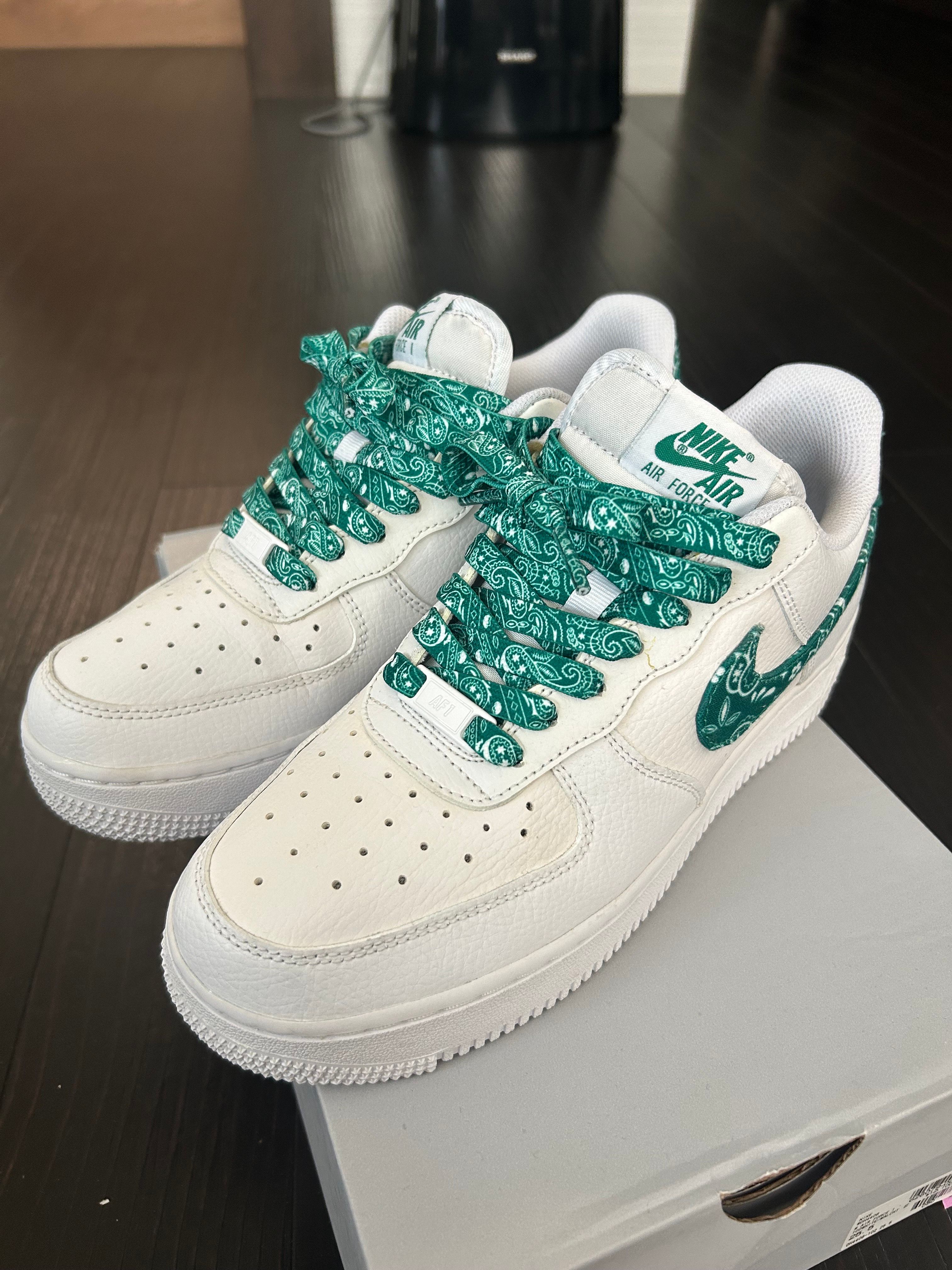 Nike Women's Air Force 1 Low '07 Essential 
